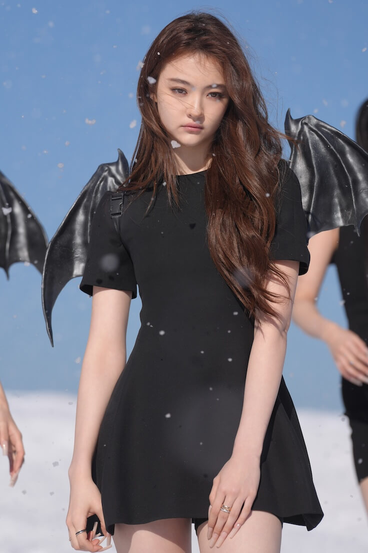 MEOVV、2ndシングルのタイトル曲『TOXIC』M/V公開 | K-POP 韓流ドラマ